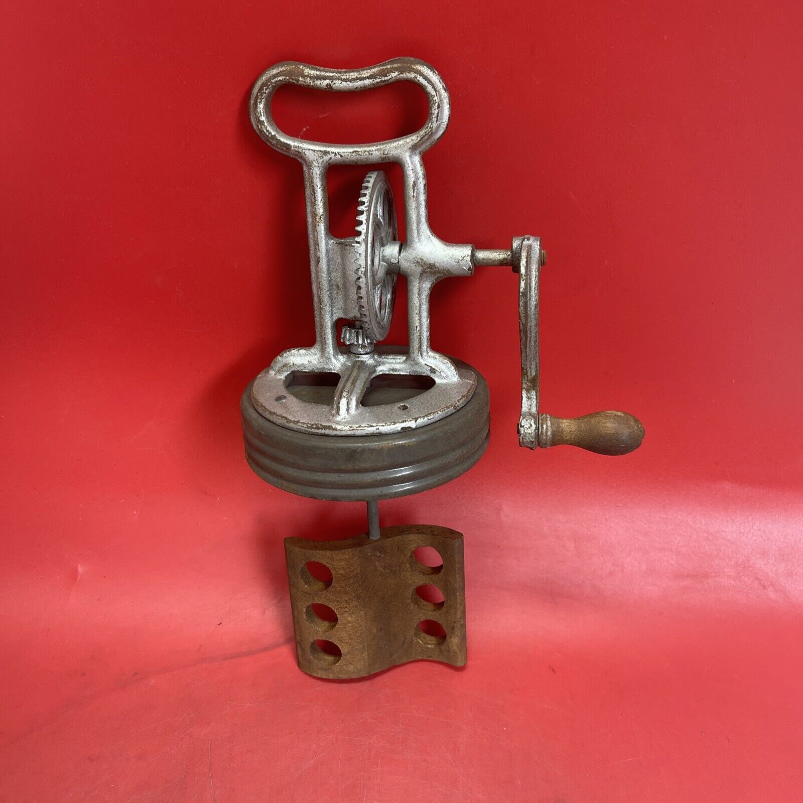 Vintage large hand crank wood handle & paddle butter churn no glass bo ...