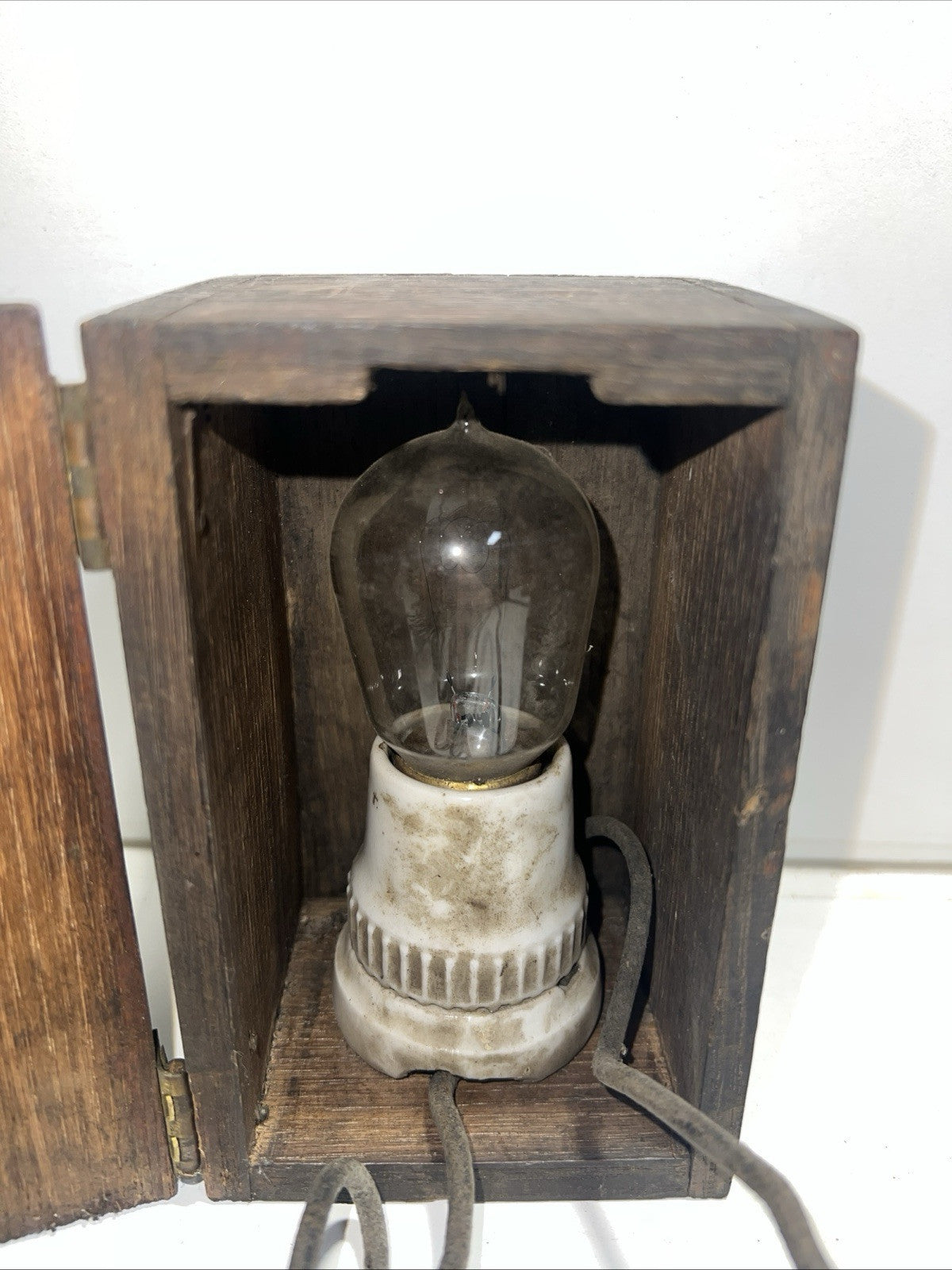 Antique 1920s Wooden Electrical Test Lamp – Porcelain Socket, Cloth Co ...